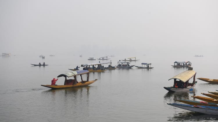 Kashmir Weather:कश्मीर घाटी में बढ़ी ठंड, श्रीनगर, गुलमर्ग और पहलगाम ...