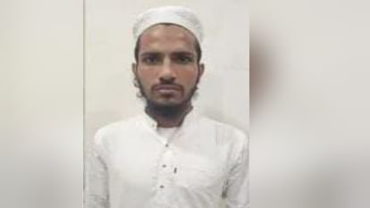 Ats की कार्रवाई:आजाद शेख हिरासत में, परिवार बोला-उसकी गतिविधियां सामान्य थीं, संपर्क और यात्राओं ...