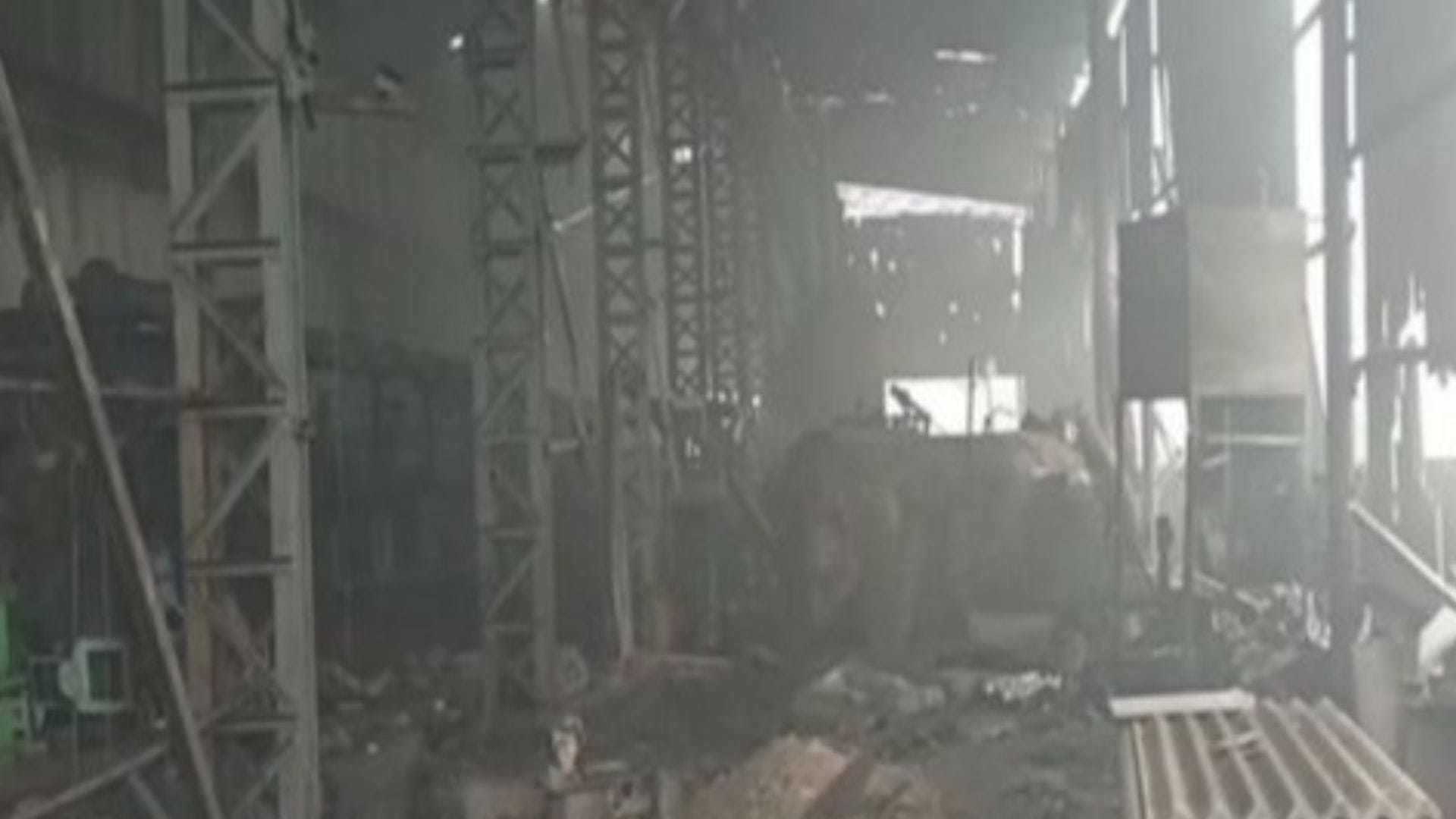 Gujarat:गुजरात के भरूच में हादसा, दवा फैक्ट्री में बॉयलर फटने से दो ...