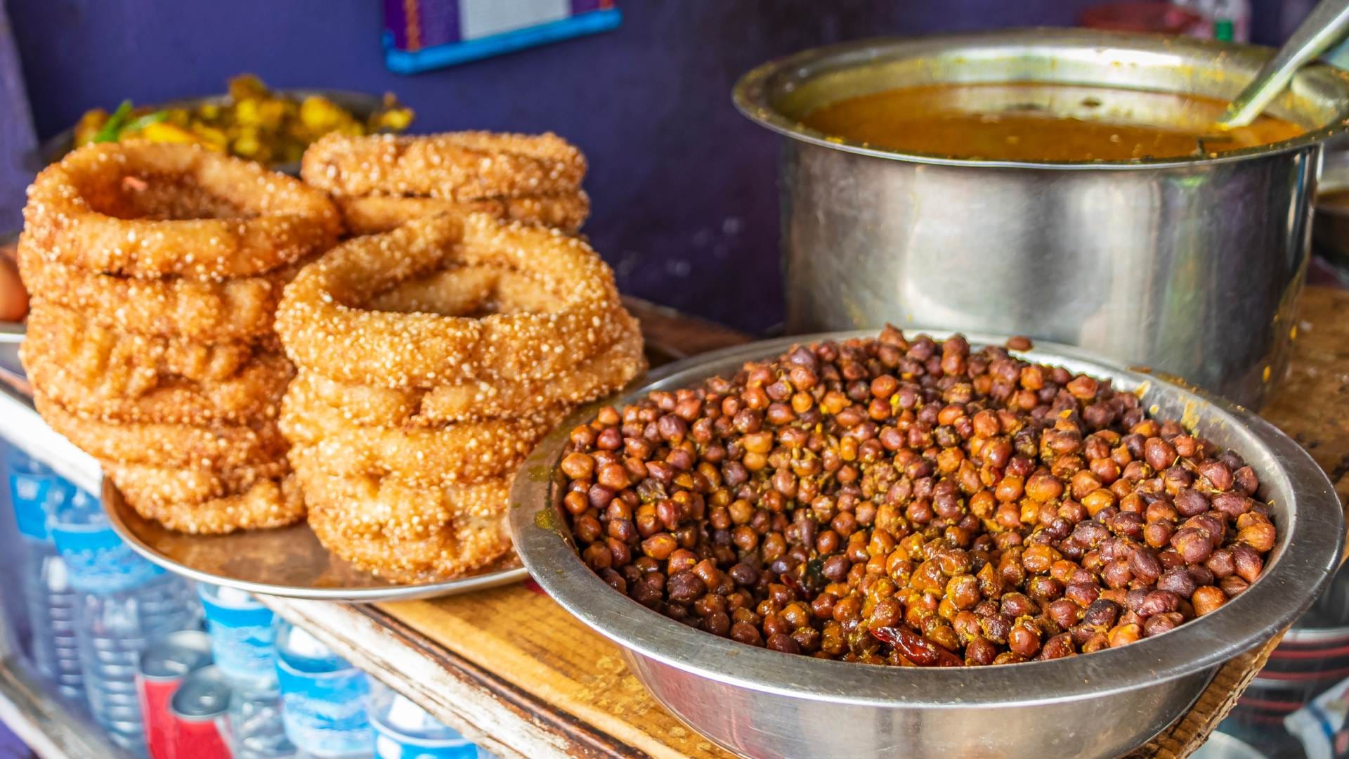 Nepali Sel Roti Recipe:चपाती तो रोज खाते हैं, अब घर पर ट्राई करें नेपाल ...