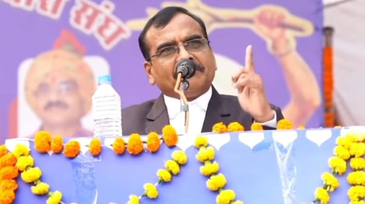 Mp News:ias संतोष वर्मा का विवादित बयान, बोले-आरक्षण तब तक रहे जब तक ...