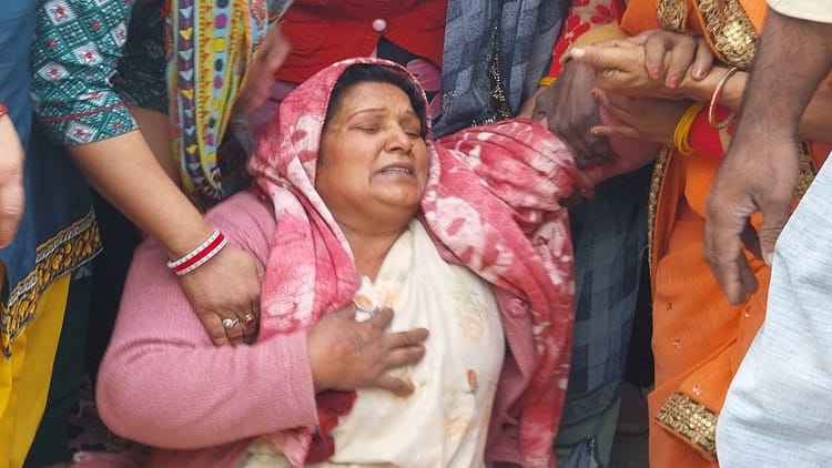 दूल्हे की मौत:मां कर रही थी दुल्हन का इंतजार, कफन में लिपटकर आया बेटा ...
