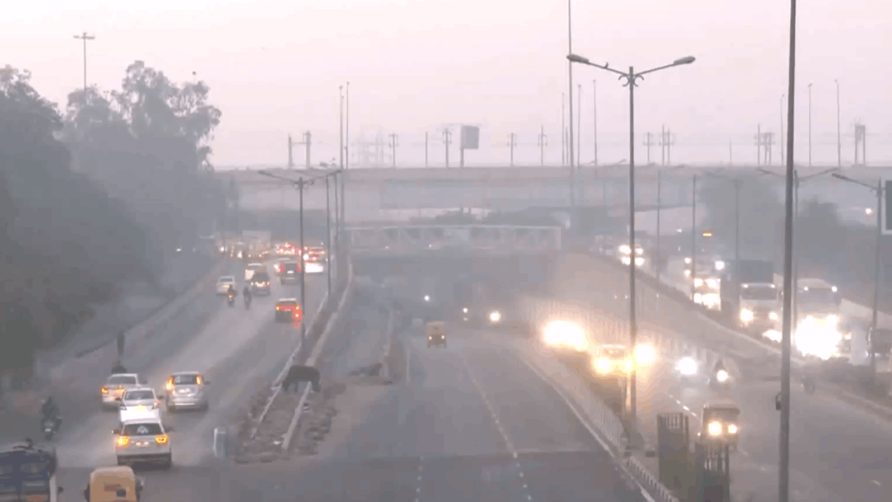Delhi Pollution:सावधान! दिल्ली में ठंड-प्रदूषण का डबल अटैक, कई इलाकों ...