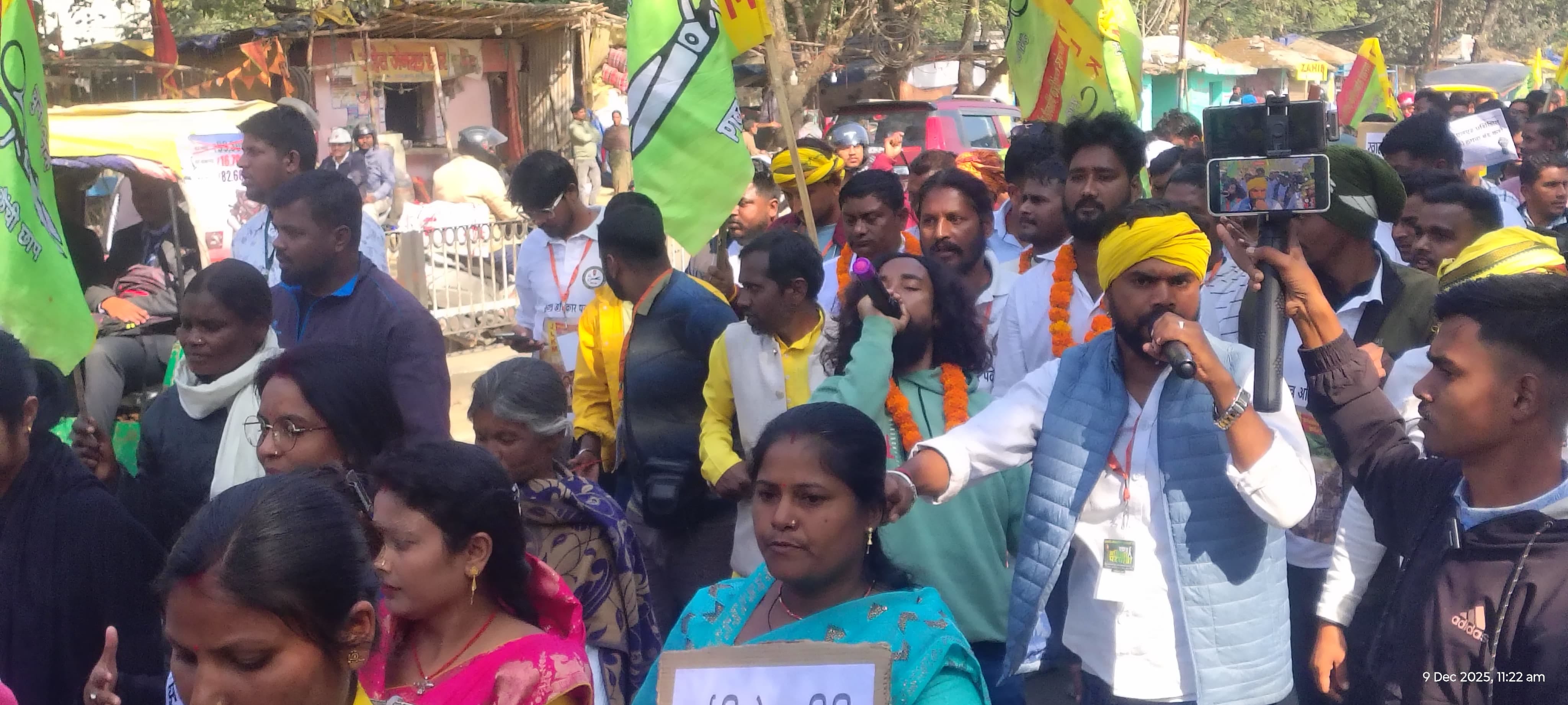 Jharkhand News:जेएलकेएम की छात्र अधिकार पदयात्रा विधानसभा पहुंची, लंबित ...