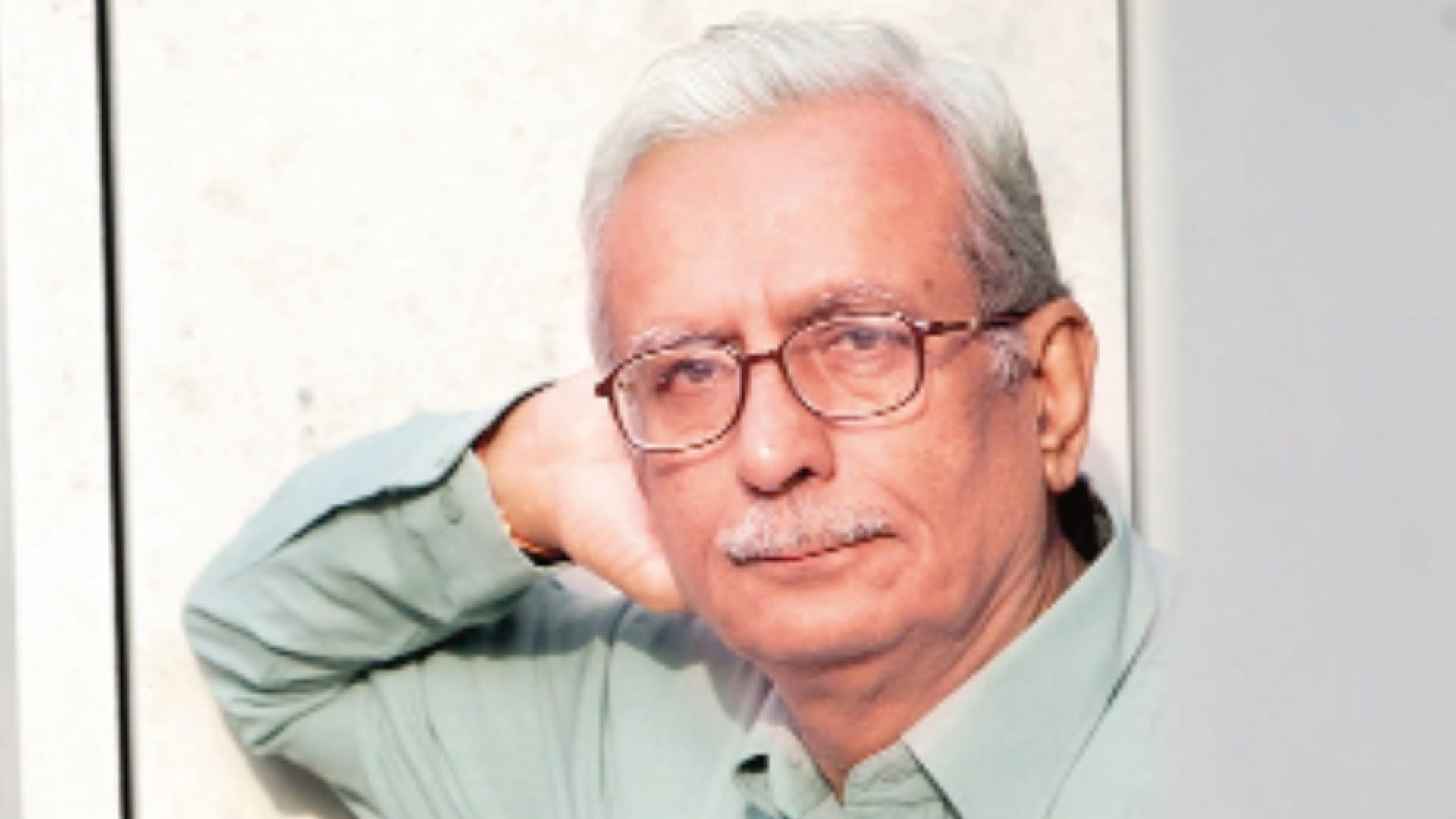 स्मृति शेष:एक अच्छा मनुष्य बनने की कोशिश की कथा - In Memory Of Vinod ...