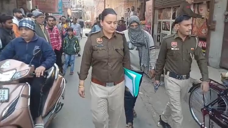 रोहतक ब्यूटी पार्लर हत्याकांड:पुलिस ने कराया सीन रीक्रिएट, बहन की हत्या ...