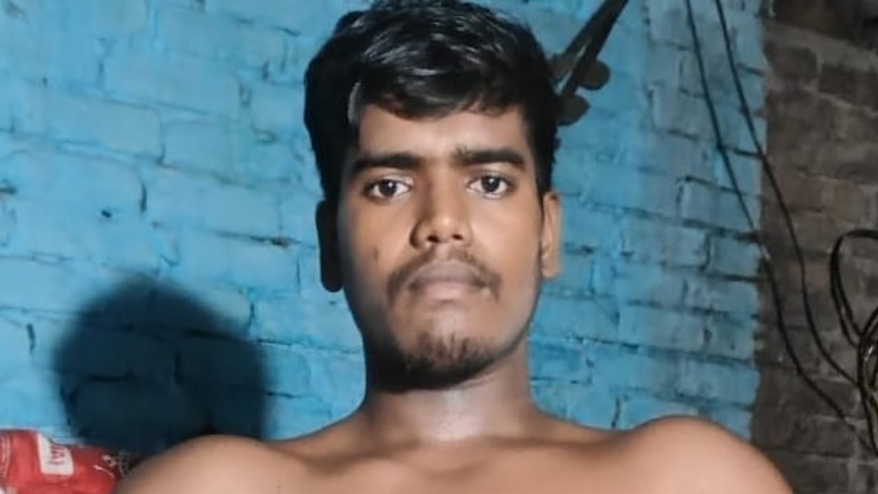 Bareilly News:भाई की शादी में मिली नई बाइक लेकर निकला युवक, ट्रक की ...