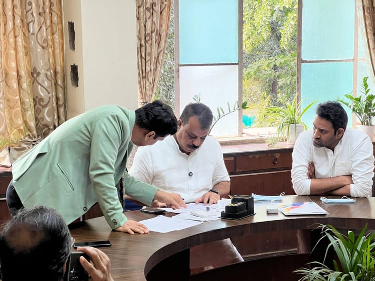 Indore:नेता प्रतिपक्ष उमंग सिंगार बोले- भागीरथपुरा में दूषित पानी से ...