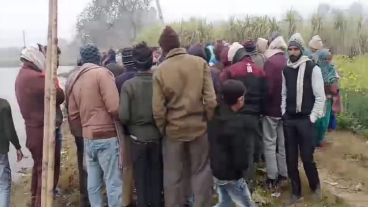 Bijnor:अमखेड़ा गांव में तालाब से अधेड़ व्यक्ति का शव बरामद, हत्या या ...