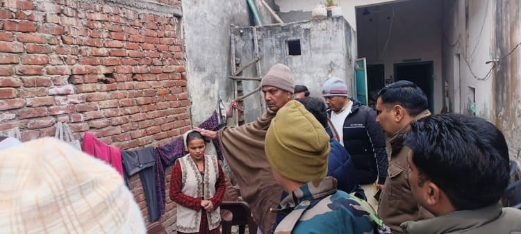 सोनू कश्यप हत्याकांड:सरधना में पीड़ित परिवार से मिले सांसद हरेंद्र मलिक ...