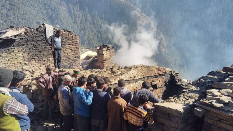 Hp Fire Incident:मामा-भांजा सोने के लिए चले गए दूसरे गांव, बच गई जान ...