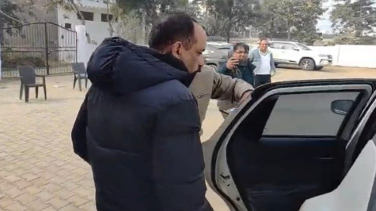 Meerut:सत्यकाम इंटरनेशनल स्कूल के पूर्व प्रबंधक को जेल भेजा, तीन करोड़ ...