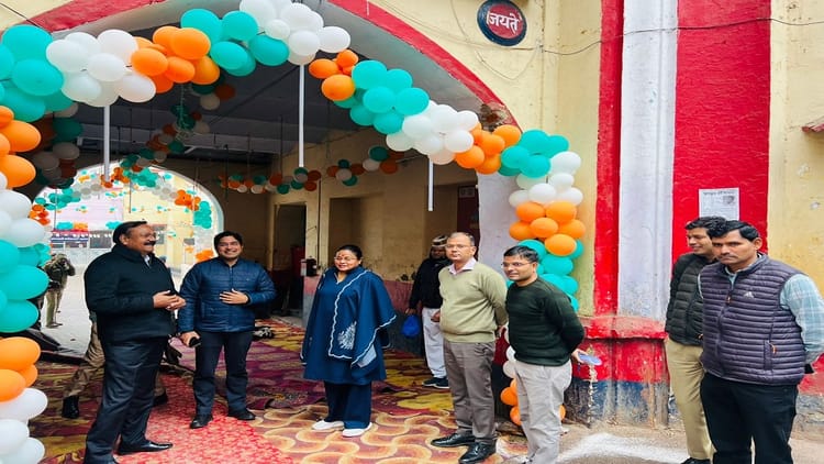 Agra News:जल्द लगेगी वीर गोकुला जाट की प्रतिमा, सांसद और महापौर ने ...