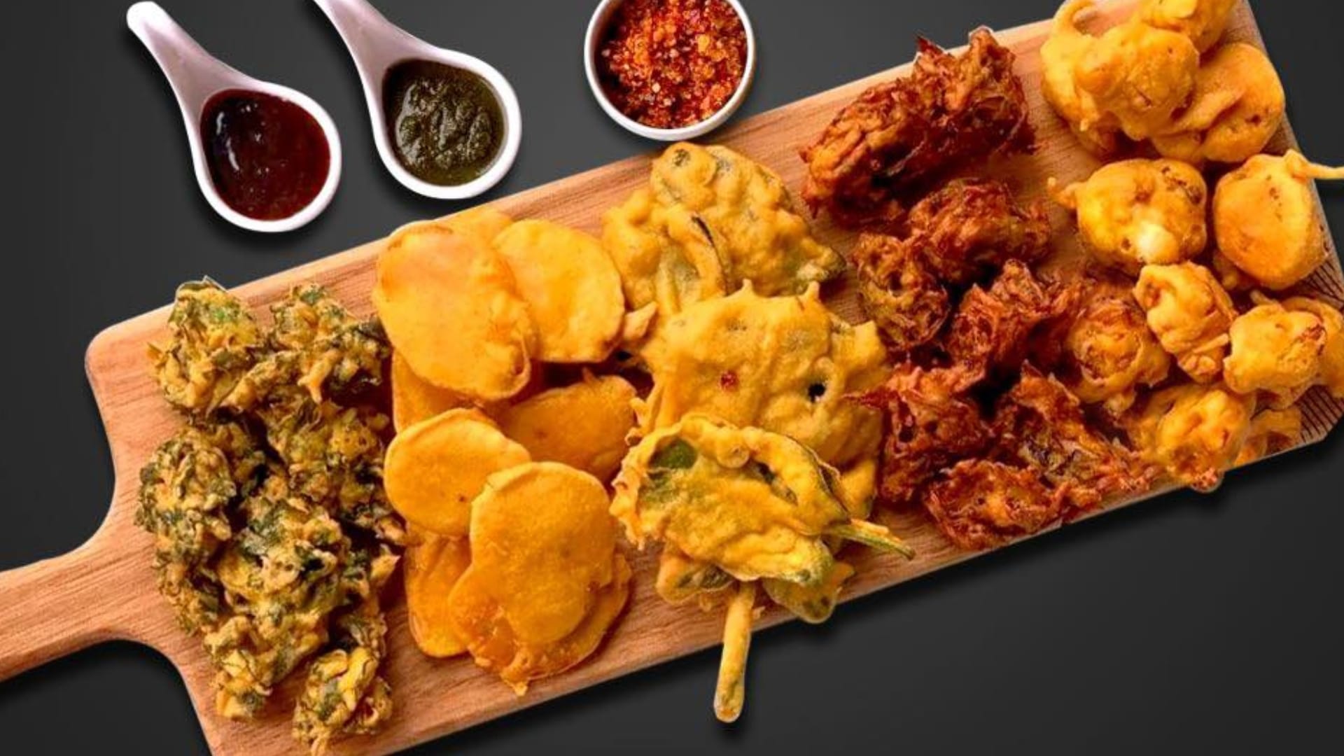 Mix Pakoda Recipe:कम सामग्री में घर पर बनाएं स्ट्रीट-स्टाइल मिक्स ...