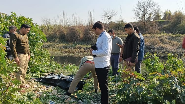 Shamli:काली नदी किनारे अज्ञात युवक का शव मिलने से सनसनी, हत्या की आशंका ...