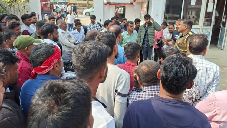 Up News:रूस में नौकरी का झांसा देकर 3.12 करोड़ की ठगी, सोशल मीडिया ...