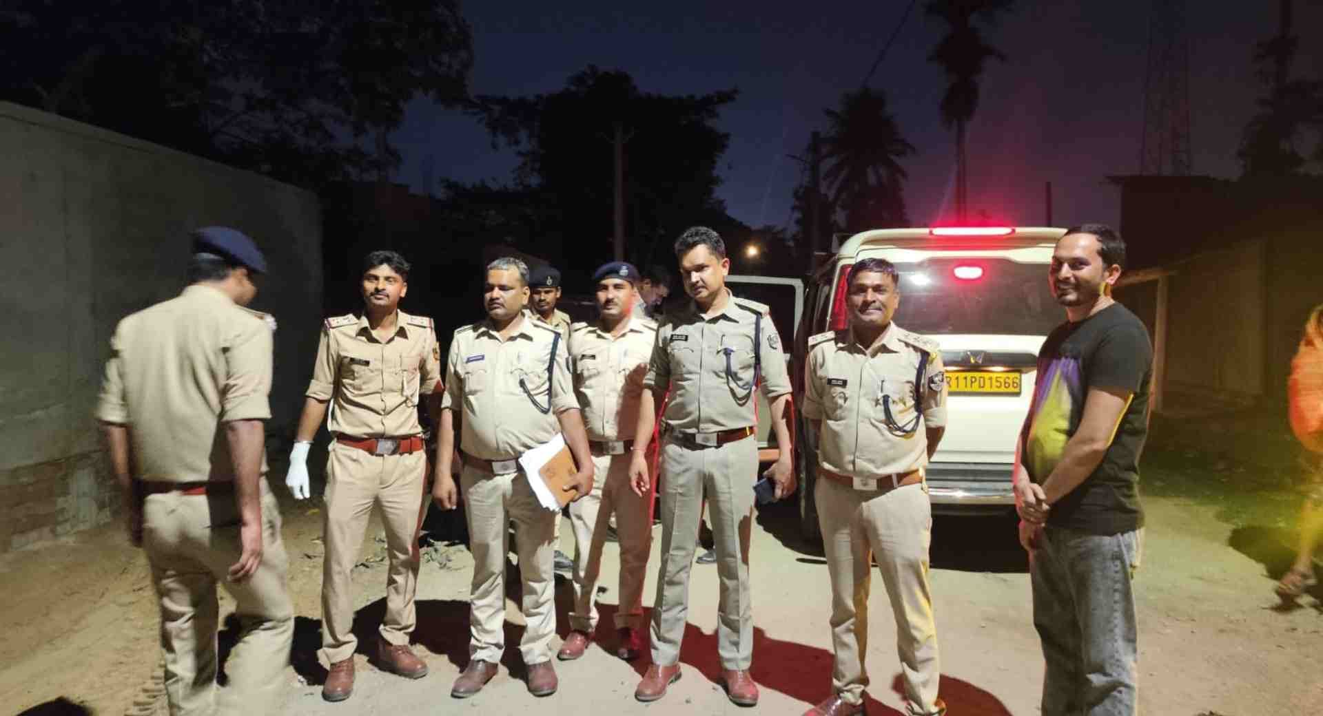 Bihar:खगड़ा रेड लाइट एरिया में पुलिस की छापेमारी, चार नाबालिग समेत नौ ...