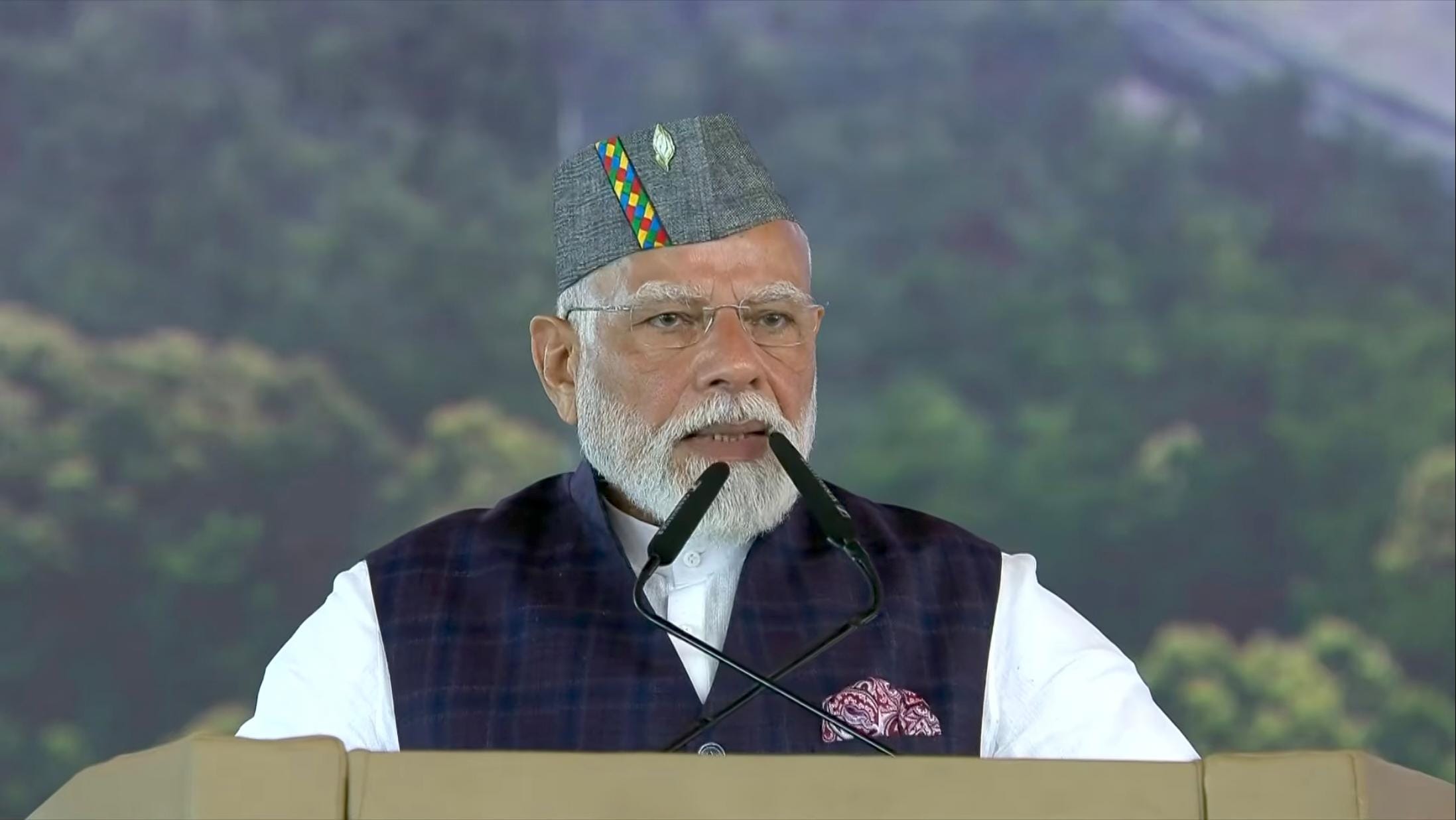 Pm Modi Doon Visit Live:दिल्ली से दून ढाई घंटे, पीएम बोले-देश विकास की ...