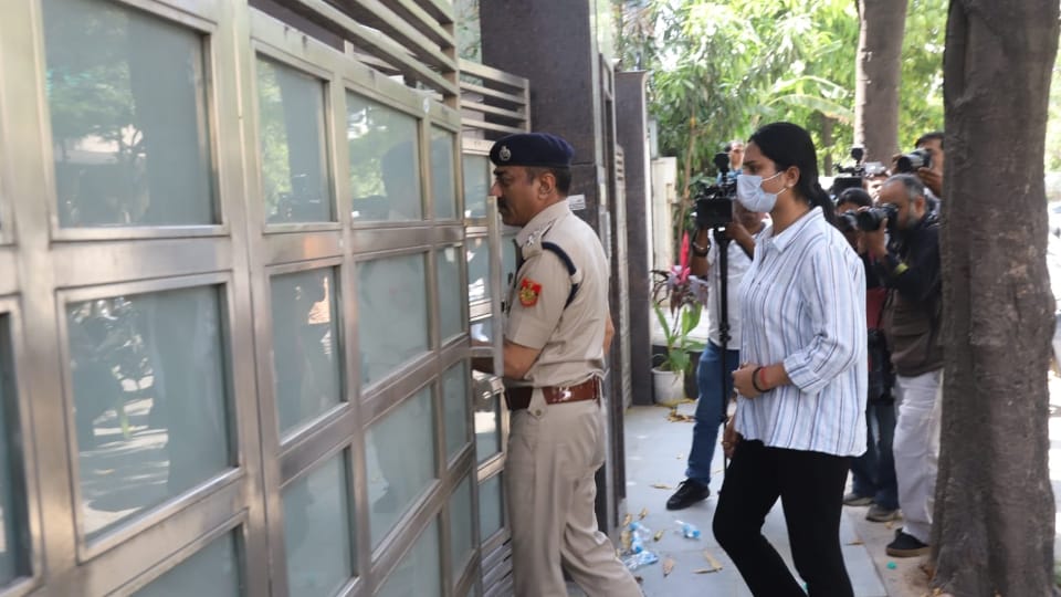 आईआरएस की बेटी का कत्ल:बुझ गया चमकता सितारा, Iit की मेधा का अंत, आईएएस ...