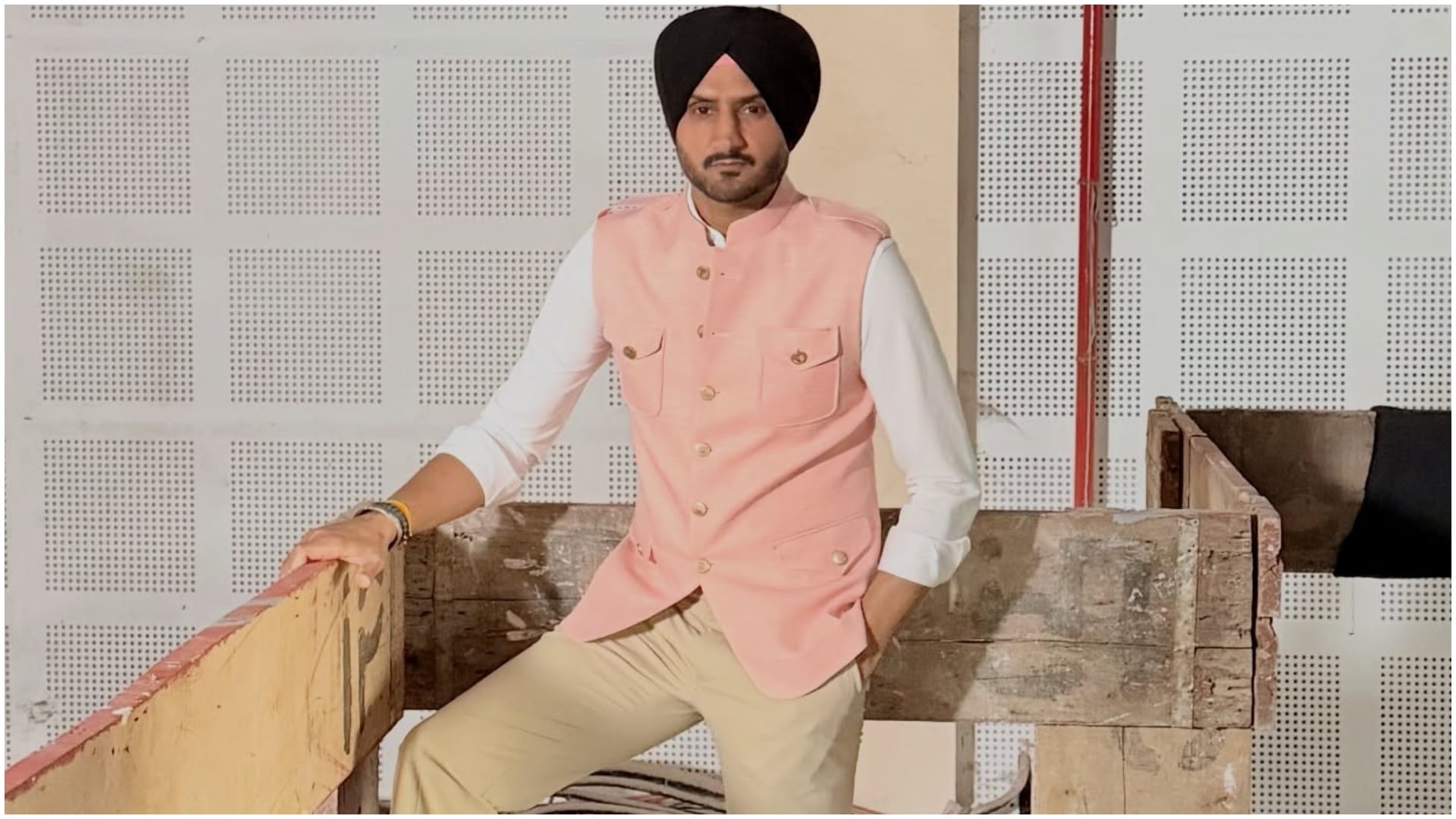 Harbhajan Singh Left Aap With Raghav Chadha Details Of Bhajji And His ...