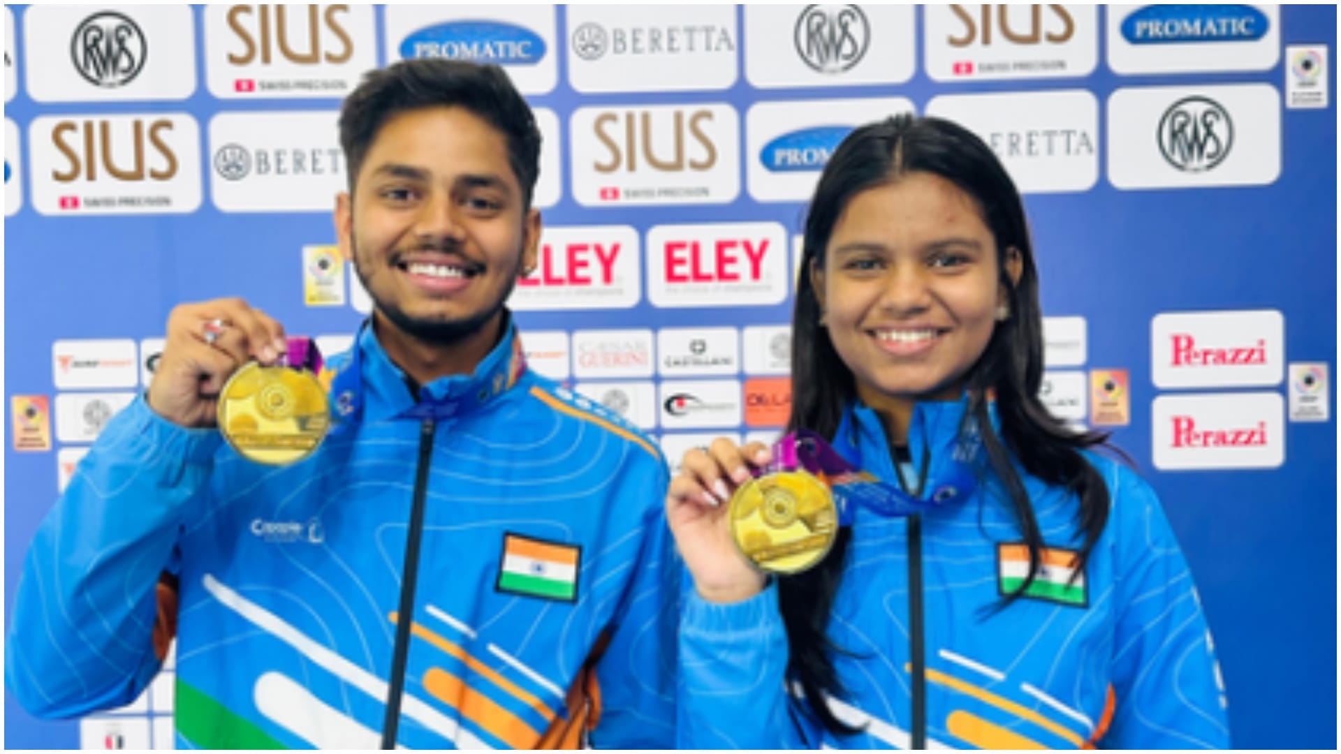 Issf Junior Wc:शांभवी-दिव्यांशु ने रचा इतिहास, मिश्रित टीम स्पर्धा में ...