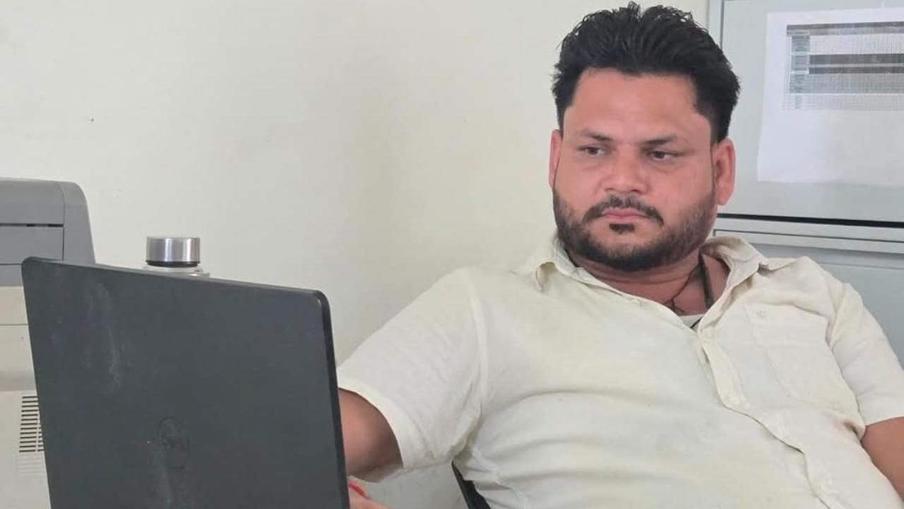 बदायूं दोहरा हत्याकांड:मुख्य आरोपी अजय का पिता राजेश गिरफ्तार, रंगदारी ...