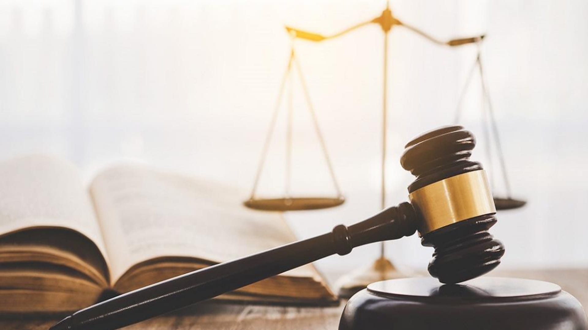 High Court :एसपी मिलते नहीं, अधीनस्थ याचिका वापस लेने का बना रहे दबाव ...