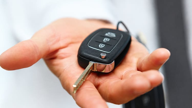 Hidden Car Key Features:आपकी कार की चाबी में छिपे हैं ये कमाल के फीचर्स ...