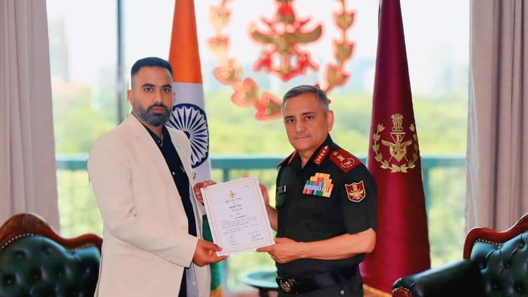 Jammu Kashmir:वरिष्ठ फोटो पत्रकार आबिद नबी को प्रतिष्ठित सीडीएस ...