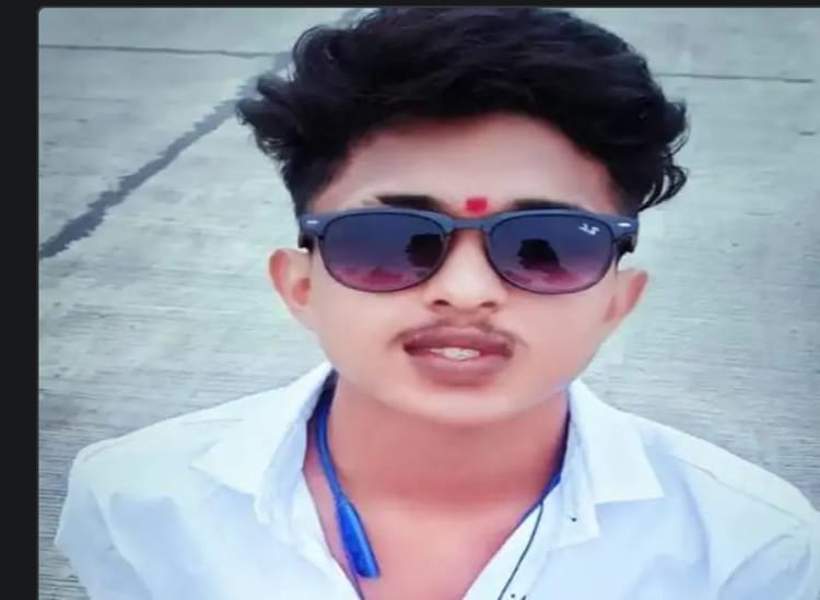 Indore:इंदौर में एक छात्र ने लगाई फांसी, दो दिन पहले पुलिस ने चालान ...