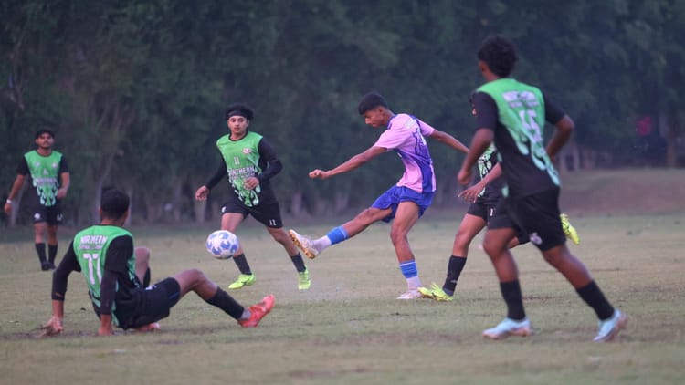 Sports News :नॉर्दन फुटबॉल एकेडमी ने खेला ड्रा, एक-एक अंक से करना पड़ा ...