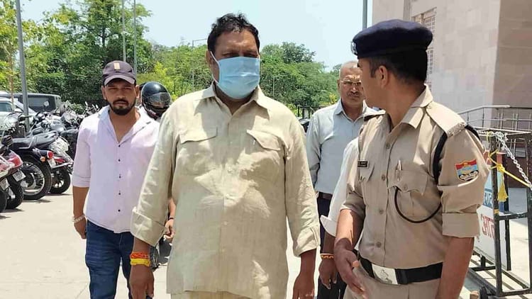 Dehradun:अंकिता भंडारी हत्याकांड मामला, पूर्व विधायक सुरेश राठौर को ...