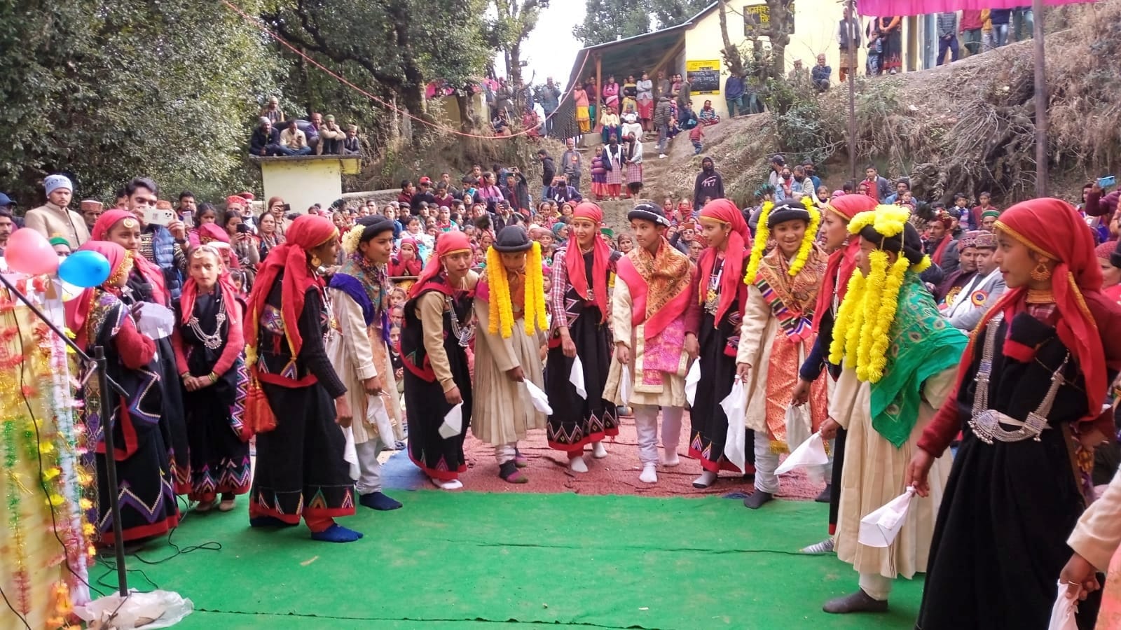 Na - Kullu News - विद्यालय का दर्पण है वार्षिक समारोह :नरेश