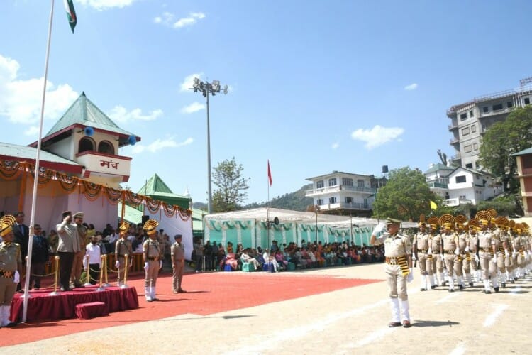 Heli Taxi Will Start Soon From Baddi Heliport, Tourists, Entrepreneurs ...