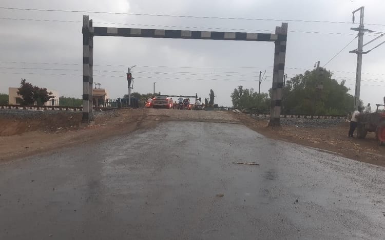 Setu Nigam Got The Responsibility Of Overbridge In Shahjahanpur ...