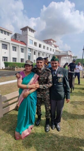 Almora News:सेना में अफसर बने रानीखेत के सूरज मेहरा - Ranikhet's Suraj ...