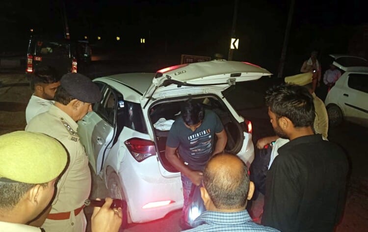 Night-long Vigil On Uttarakhand Border In Balawali - Bijnor News ...