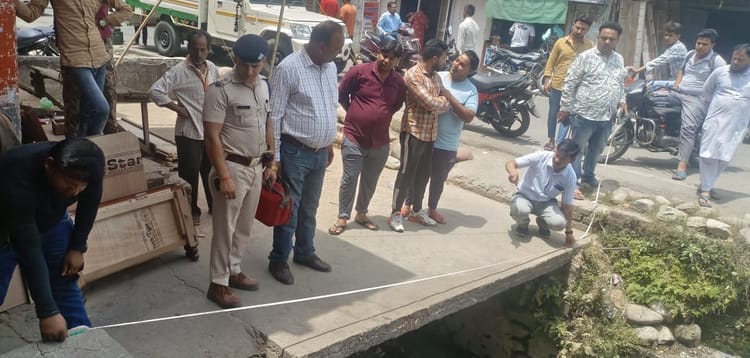 Incroachment In Ramnagar - Nainital News - Nainital News:अतिक्रमण पर ...