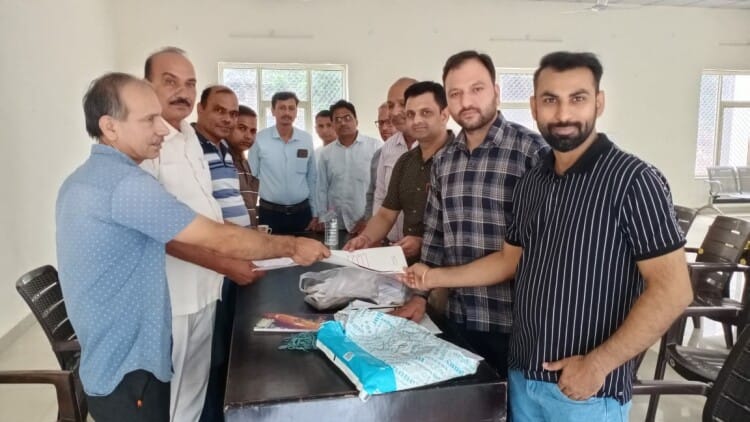 Fatehabad News:पंच पदों के लिए उपचुनाव आज, निर्विरोध निर्वाचित पंचों की ...