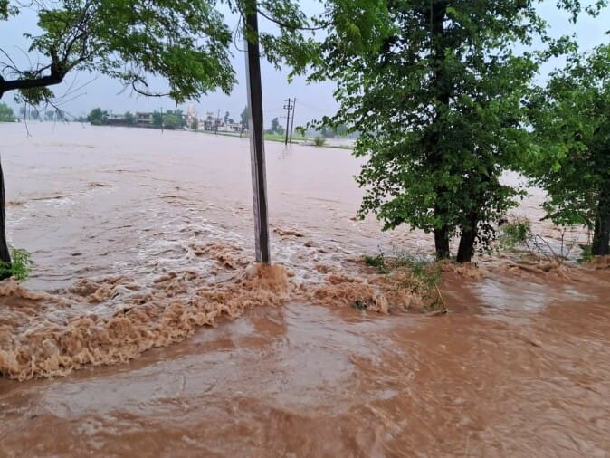 23 Thousand 846 Cusecs Of Water Reached Markanda River, Threat To ...