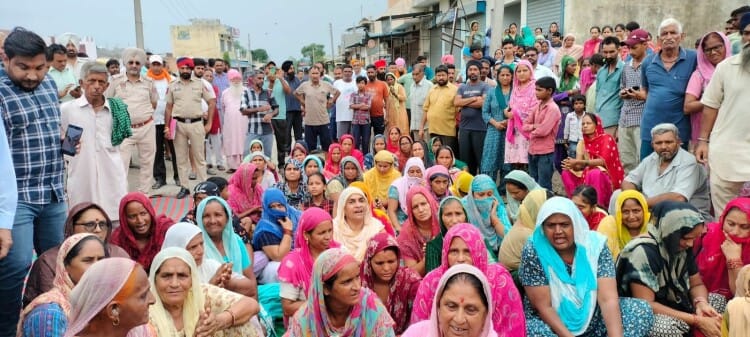 Speeding Tipper Ran Over Two Girl Students In Bhalan, One Dead, Second ...