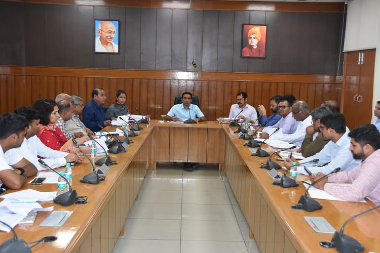 Cng-png Connections Made Available To Industrial Units On Time ...