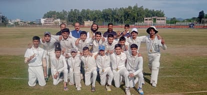 Dav Una Defeated Lathiani By 10 Wickets - Una News - Una News:डीएवी ऊना ...