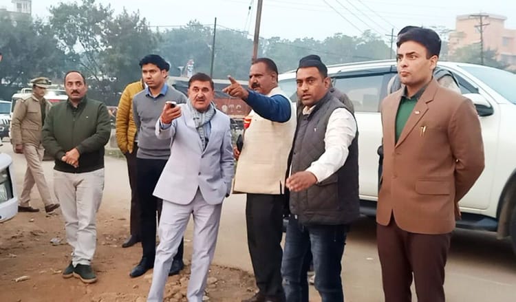 Bus Stand Will Be Built In Truck Parking On Suncity Road Of Baddi ...