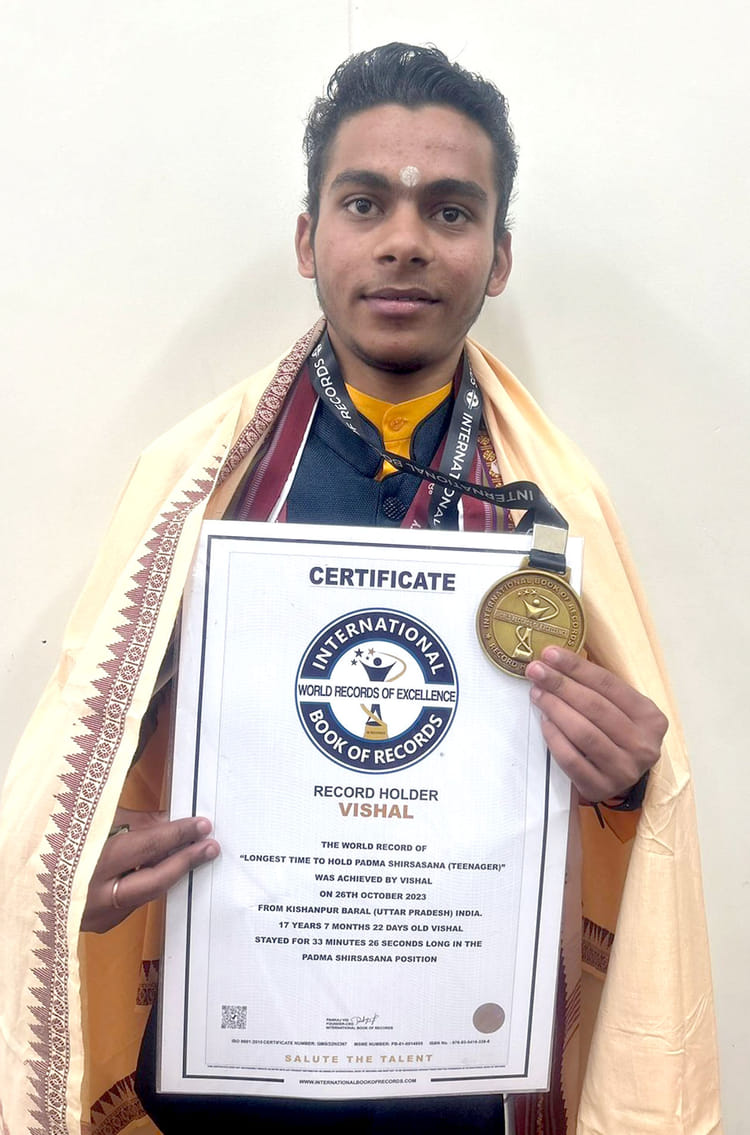 Vishal Of Shri Raghunath Kirti Complex Devprayag Made A Record In Padma ...