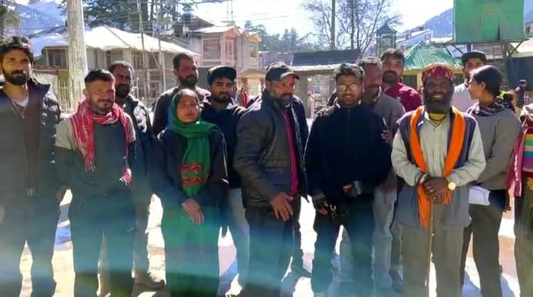 Employees Go On Strike Due To Loss Of Employment, Garbage Piles Up In ...