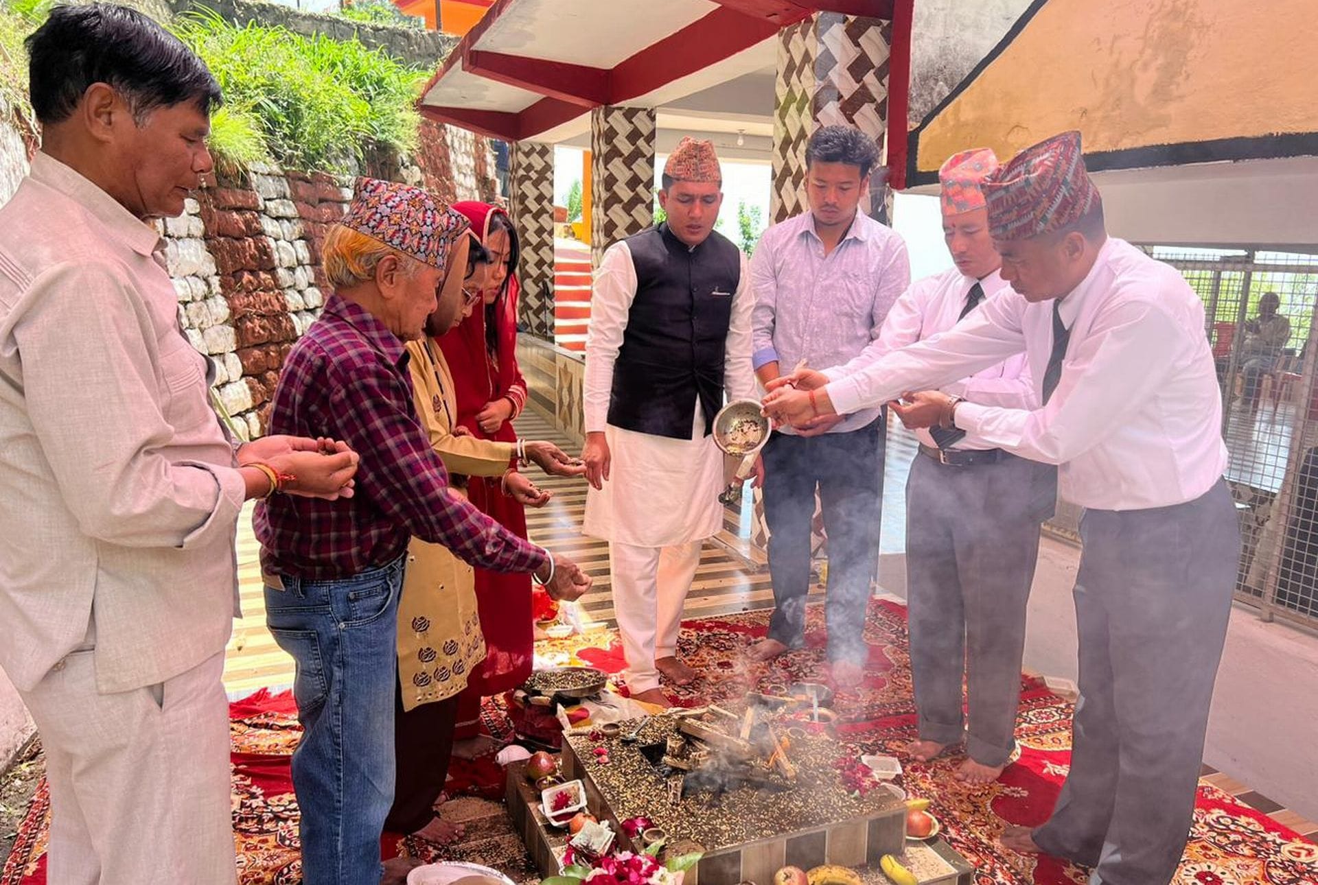 Havan Puja Performed In Devi Maa Sansari Temple - Chamba News - Chamba ...