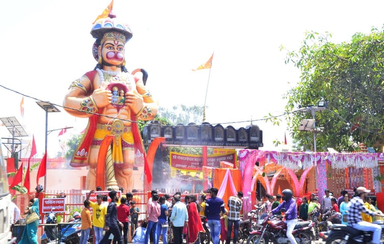 Processions Were Taken Out On The Birth Anniversary, Chanting Jai ...