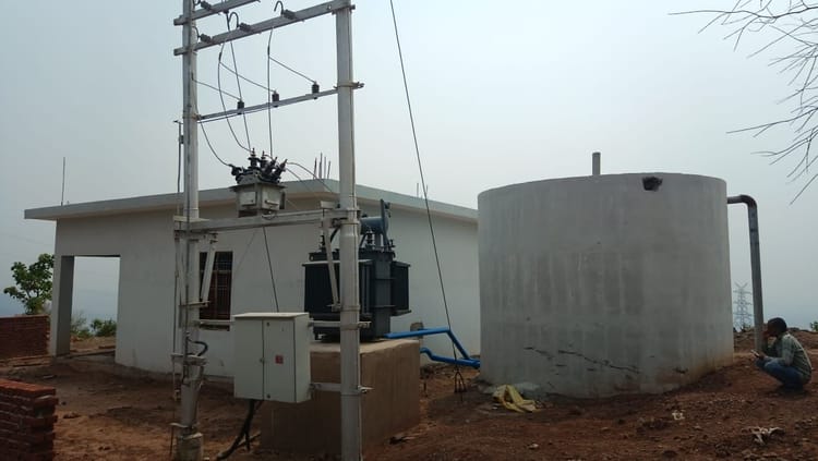 Mitiya Villagers Forced To Drink Dirty Water From Ravine - Solan News ...