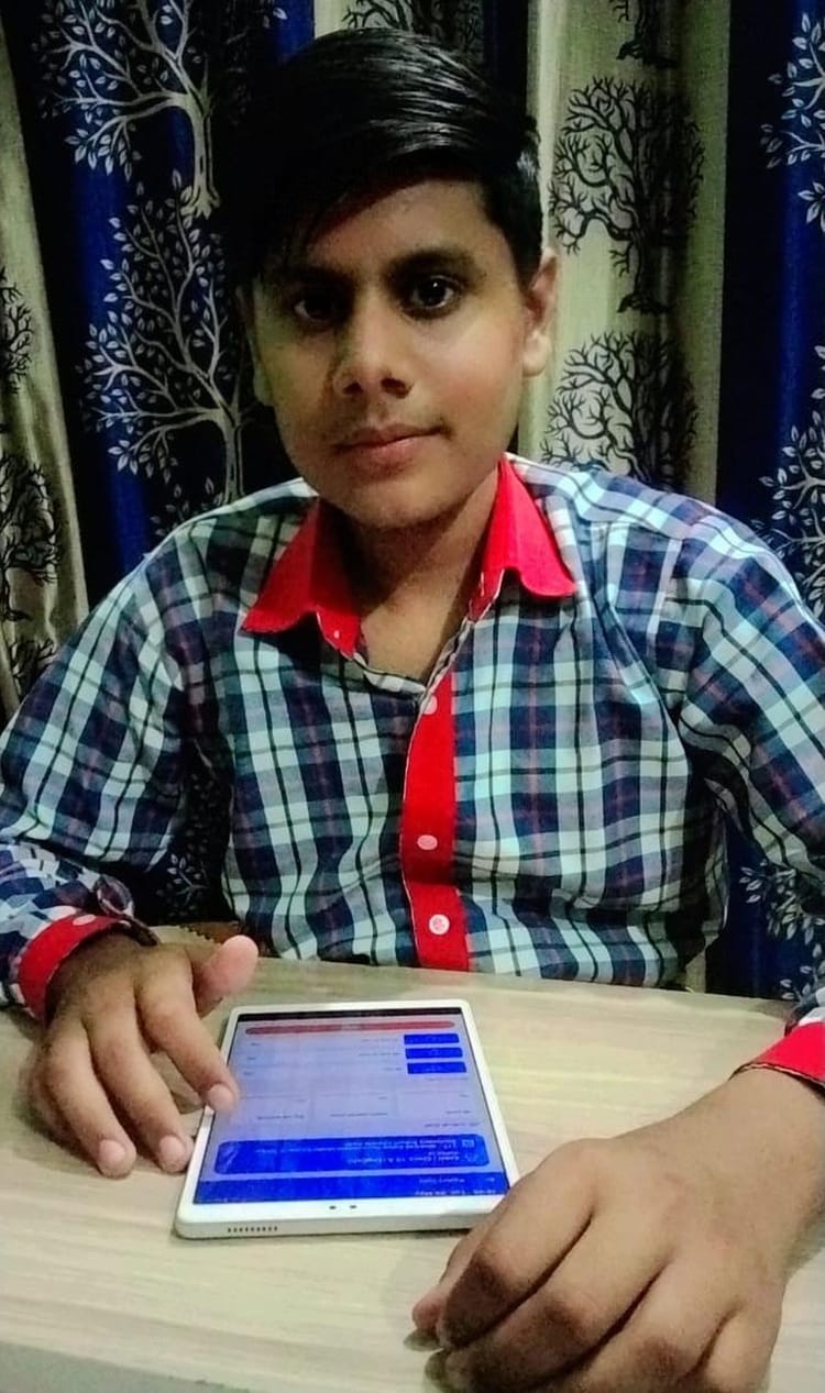 10,351 Students Got Tabs, Will Join Online Classes From Home - Hisar News - Hisar News:10,351 ...